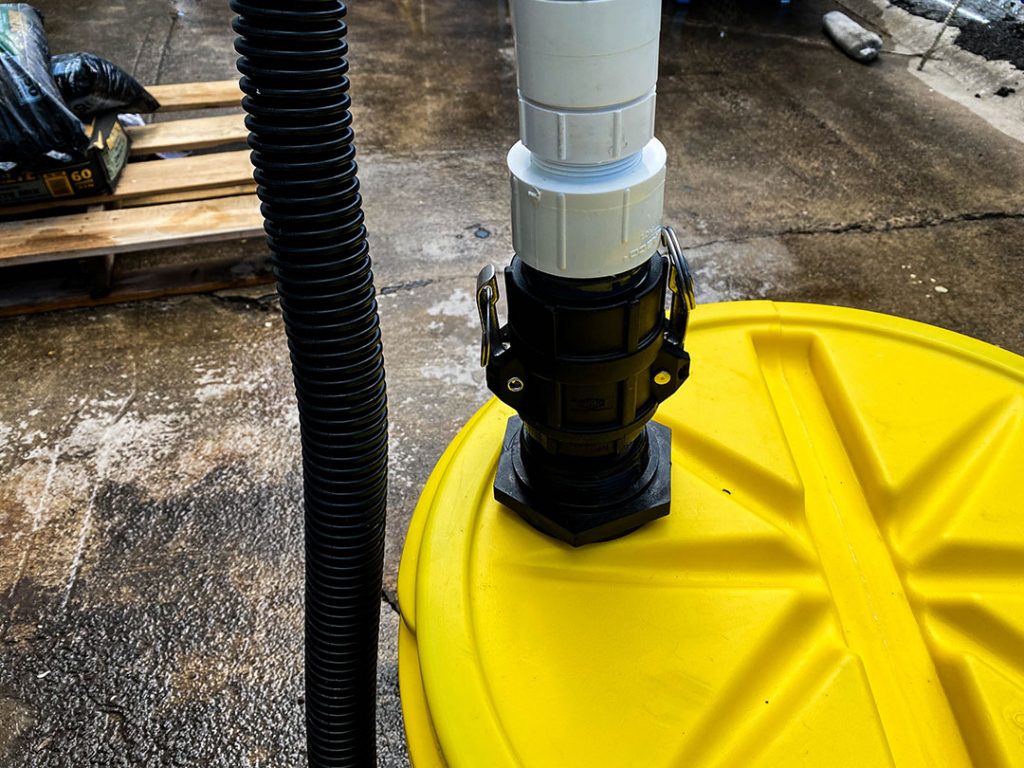 Compact, Easy-To-Use Oil Water Decanter - HalenHardy